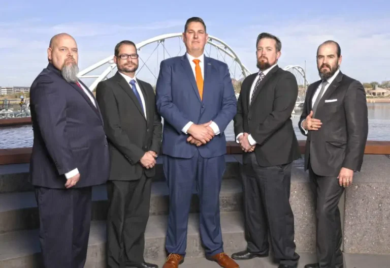 Glendale Nursing Home Abuse Lawyer | Big Chad Law